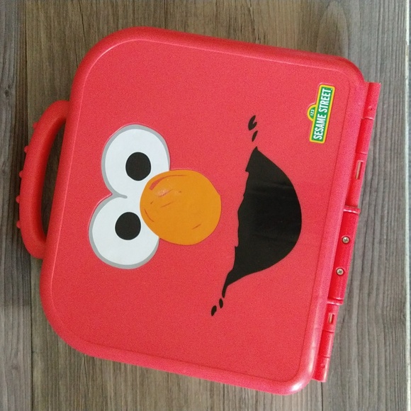 Hasbro | Toys | Sesame Street Elmo On The Go Abc Letter Alphabet Box ...